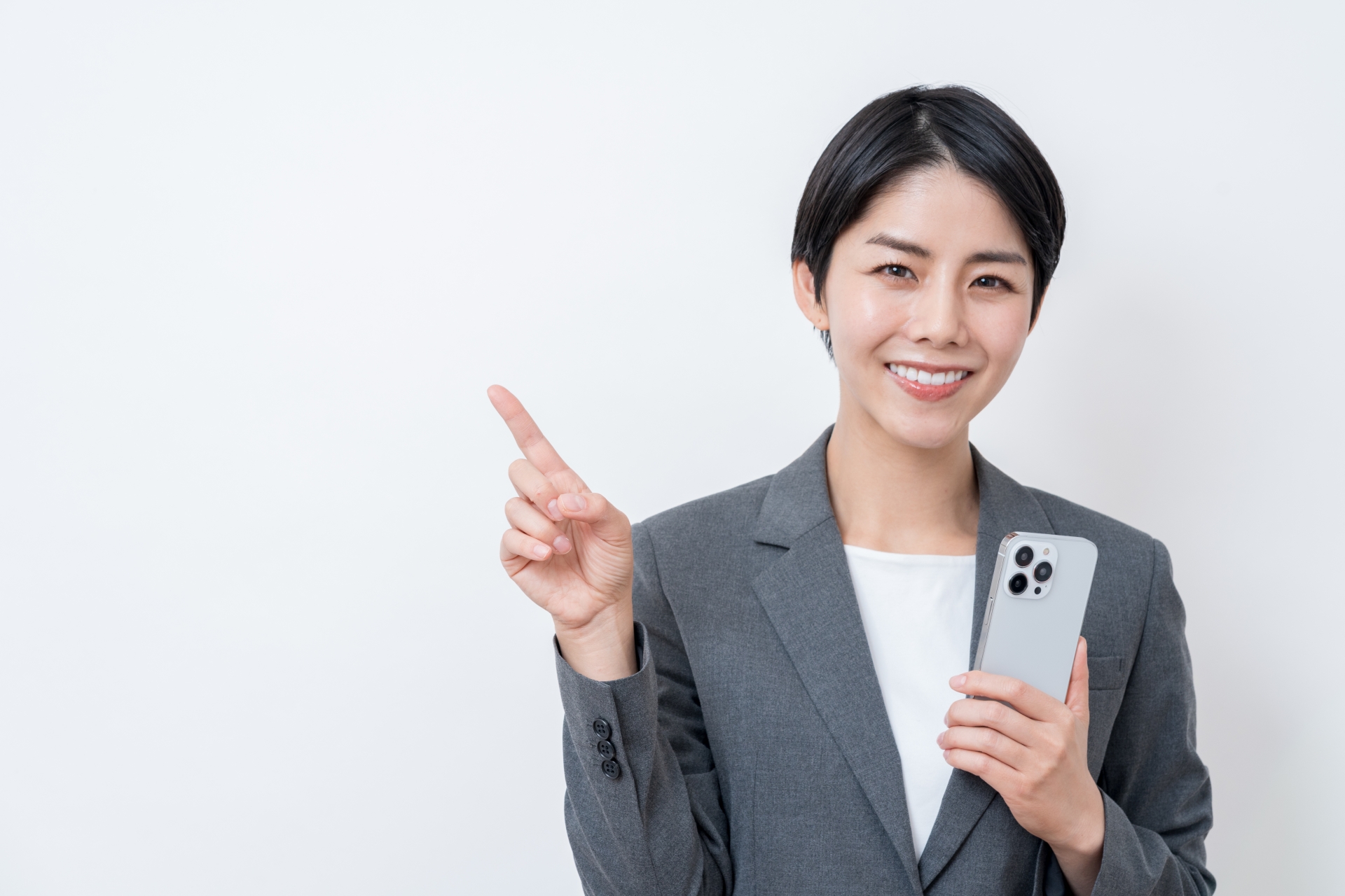 70代も新NISAを始めた方がいいの？安心して運用するためのポイントを解説 - NISAナビ